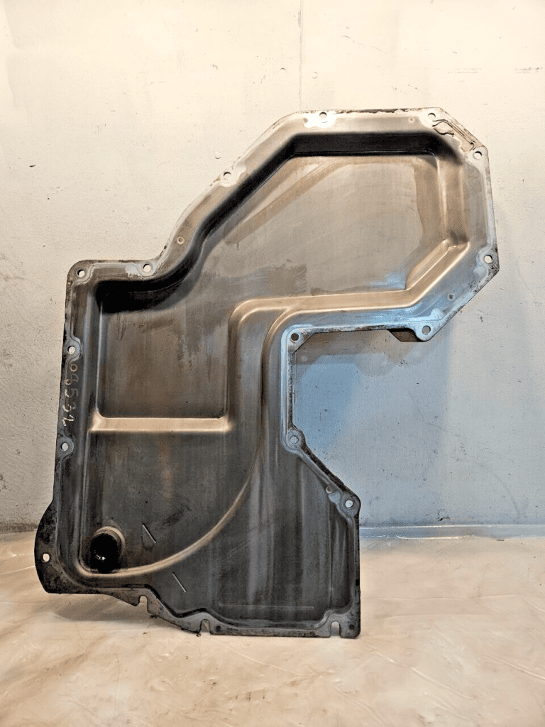 2011-2015 Cummins ISX15 Diesel Engine Front Timing Cover 3687068 OEM ...