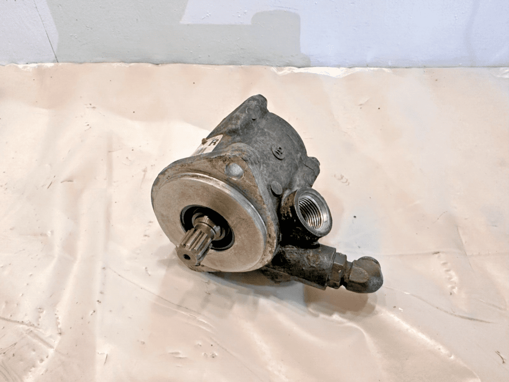 CAT C13 TRW Power Steering Pump EV181615810104 OEM P208142051 - ABC ...