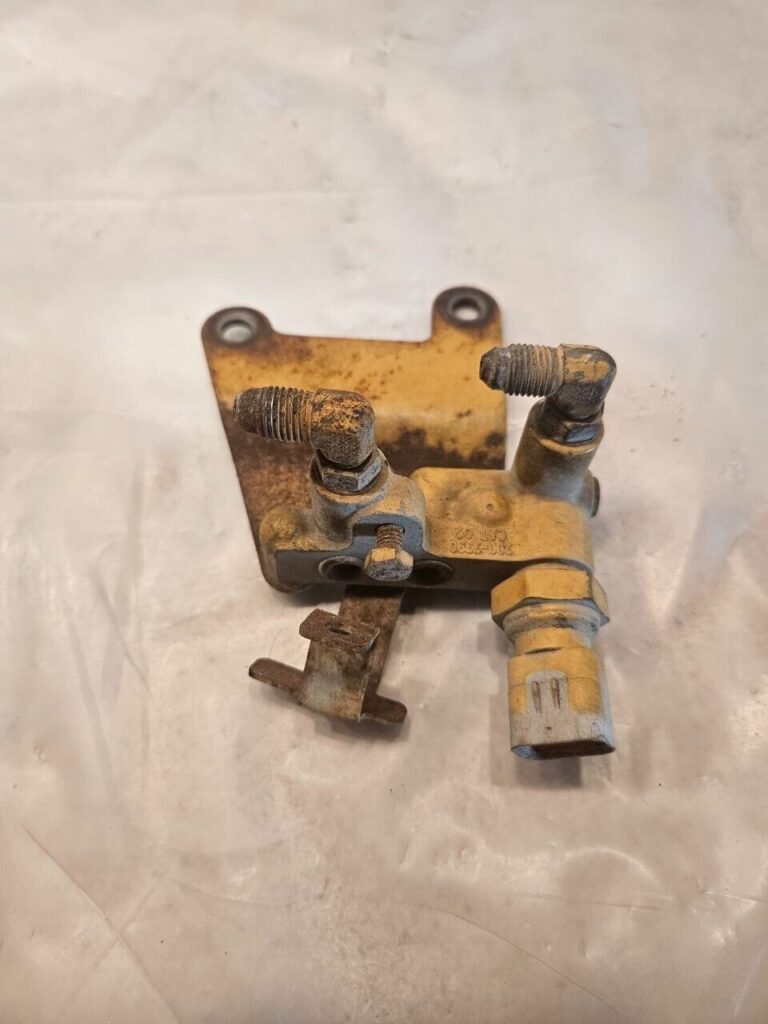 CAT C15 Caterpillar Diesel Engine Fuel Manifold 300-3390 OEM 300-3391 ...