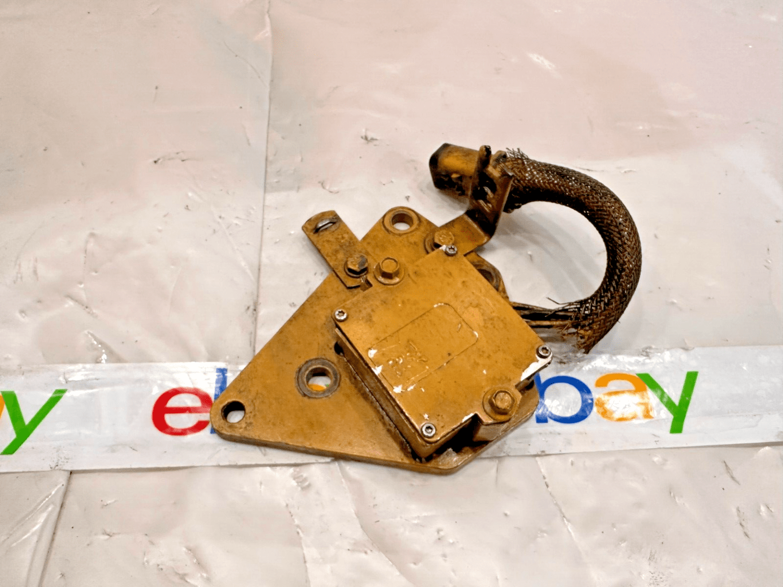 Valves & Sensors for Trucks | Buy Valves & Sensors Online