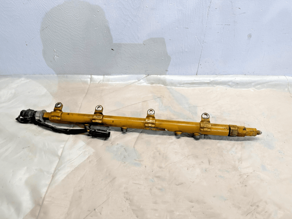 Caterpillar Diesel Engine CAT C7s Fuel Distributor Rail Manifold ...