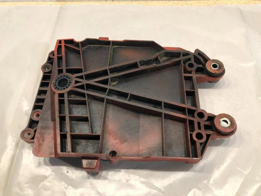 Cummins ISB/QSB 6.7 Diesel Engine Electronic Control Module Bracket ...