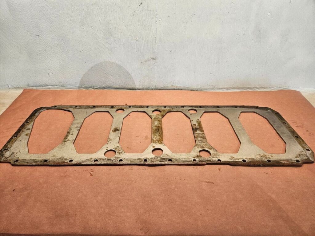 Cummins ISL ISC 8.3L Diesel Engine Stiffener Cover Plate 3927606 OEM ...