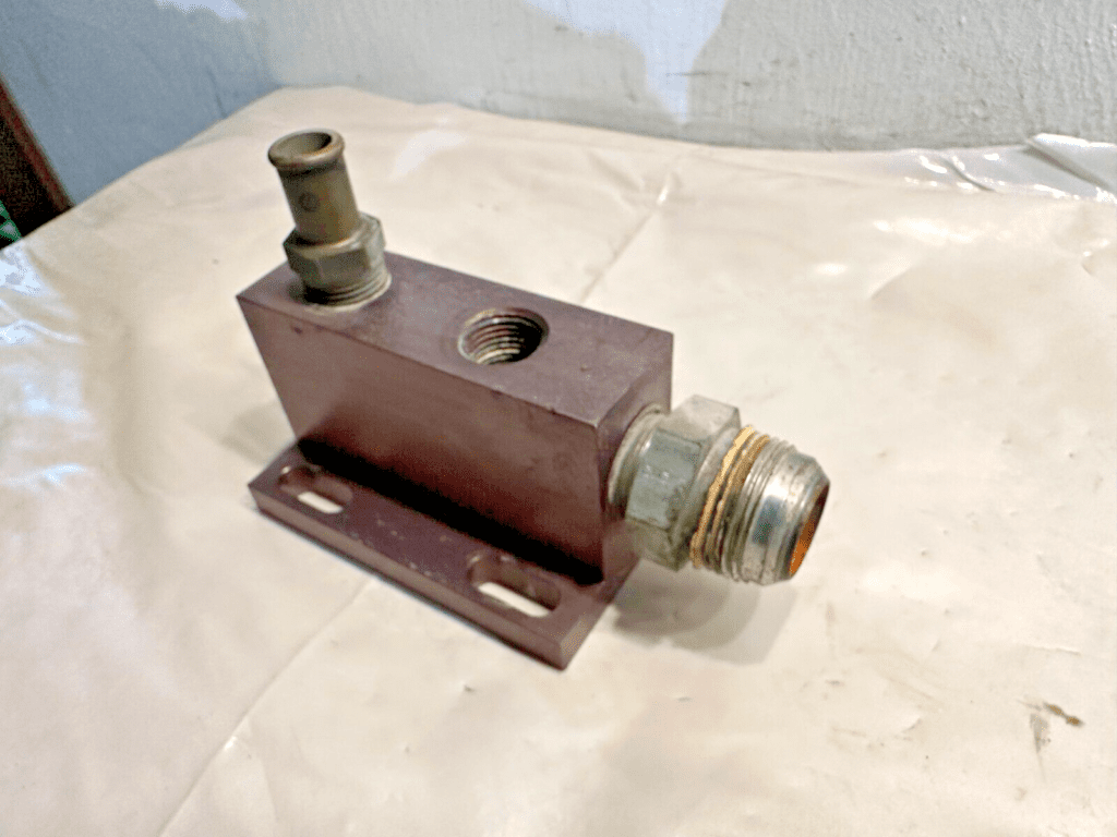 Detroit Diesel DD15 Engine Manifold Heater Plumbing Return 05-27728-000 ...