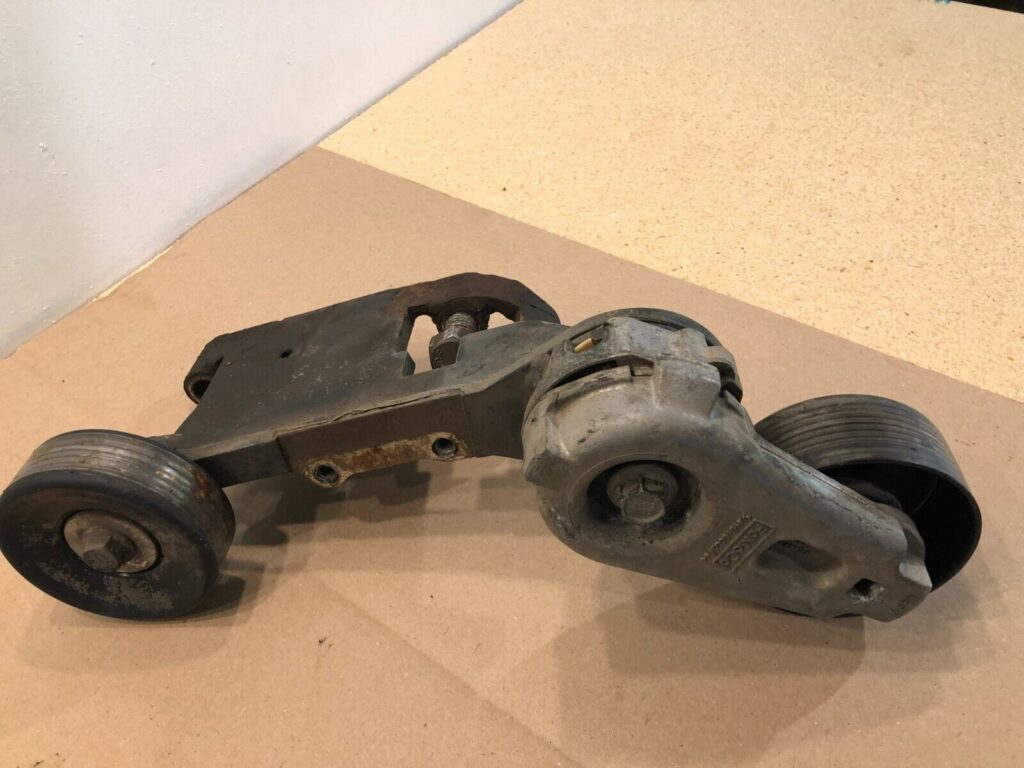 Ford FoMoCo Engine Drive Belt Tensioner Pulley with bracket 7C3E-EA OEM ...