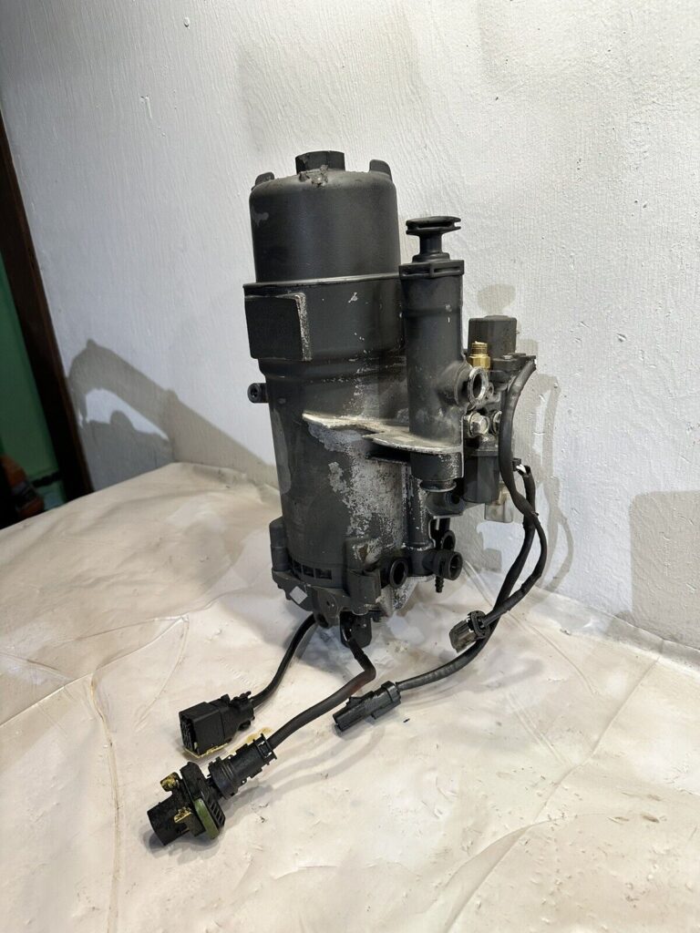 PACCAR MX-13 diesel engine water-fuel separation module 1951944 OEM ...