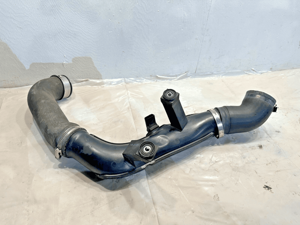 2012 VW Tiguan Audi A3 2.0 Turbocharger Intercooler Air Pipe w/ Sensor ...