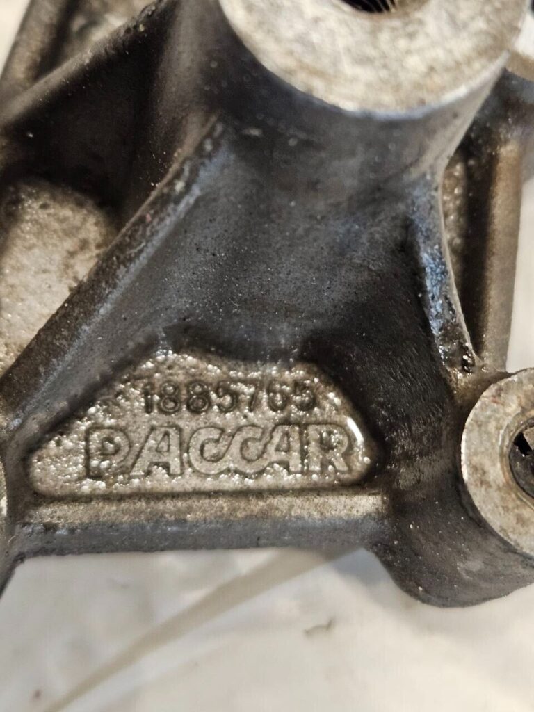 2015 Paccar MX13 Diesel engine Air Inlet System Bracket 1885765 OEM ...