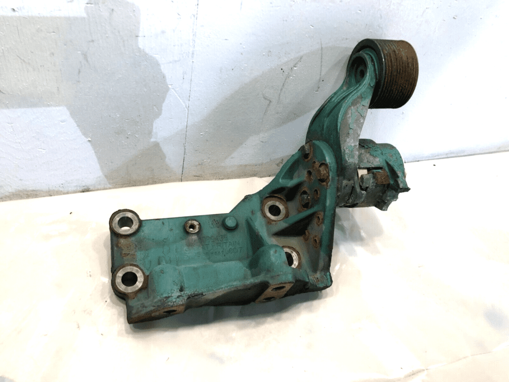 2017 Volvo D13 Diesel Engine Arm Roller Tensioner Bracket 21099435 OEM ...