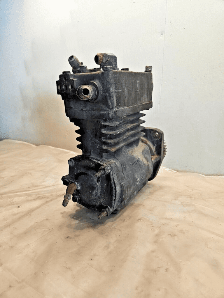 Caterpillar CAT C12 Bendix Air Brake Compressor 5004613 Tu-Flo 550 OEM ...