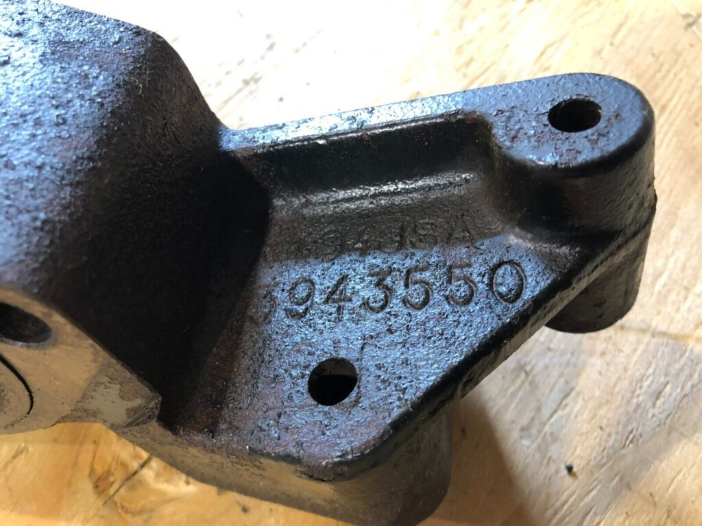 Cummins ISB QSB 4.5 4BT Diesel Engine Lower Thermostat Housing 3943550 ...