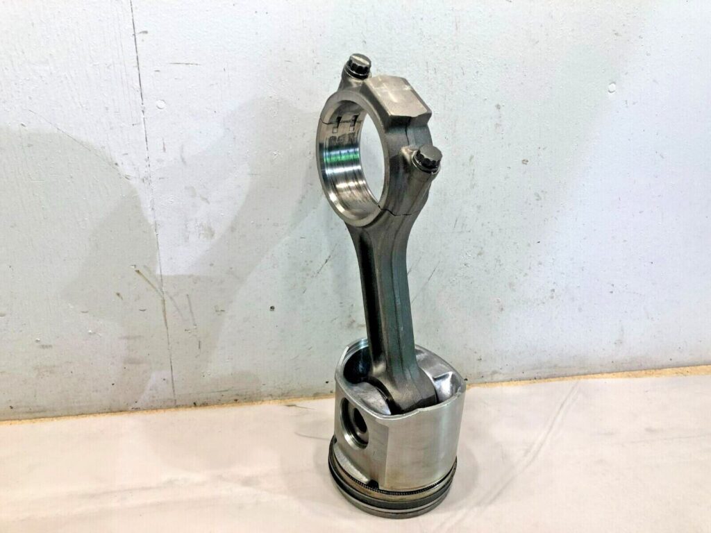 John Deere 6068 Diesel Engine Connecting Rod R500335 With Piston OEM ...
