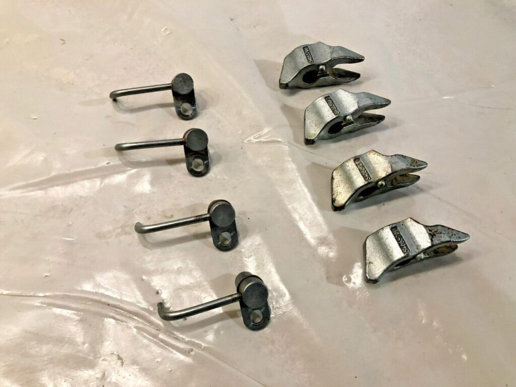Set of 4 Cummins ISF 2.8 Diesel Engine Piston Oil Nozzle w/ 4 Hold Down ...