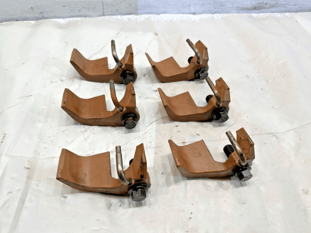 Set of 6 Cummins ISX 15 Diesel Engine Piston Cooling Nozzle 3687058 OEM ...