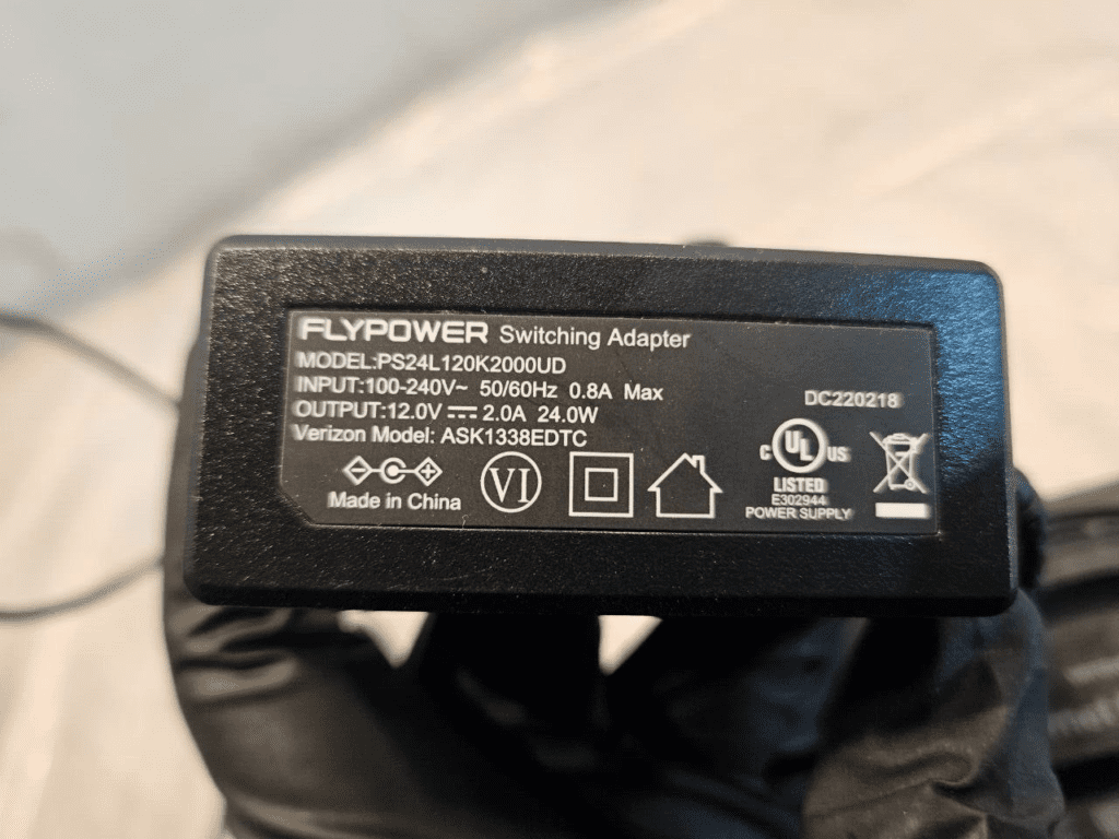 Verizon Internet Gateway Business Router + Ethernet Cable + Power cord ...