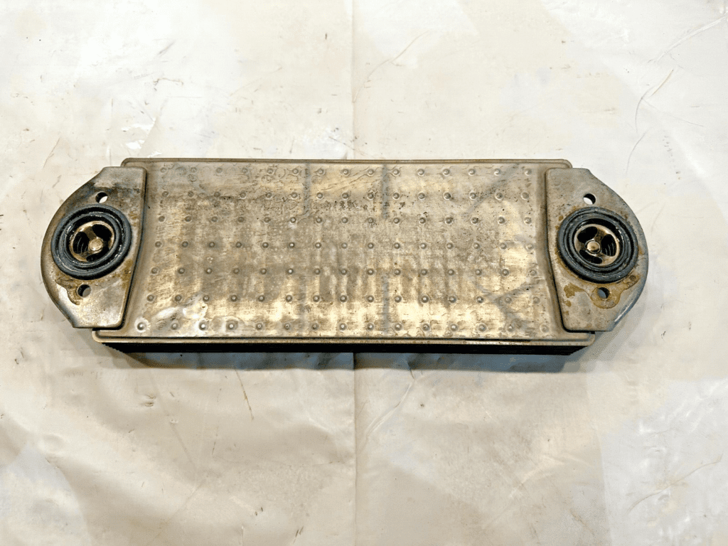 Volvo D13 engines and Mack MP8 Diesel Engine Oil cooler 20742946 OEM ...