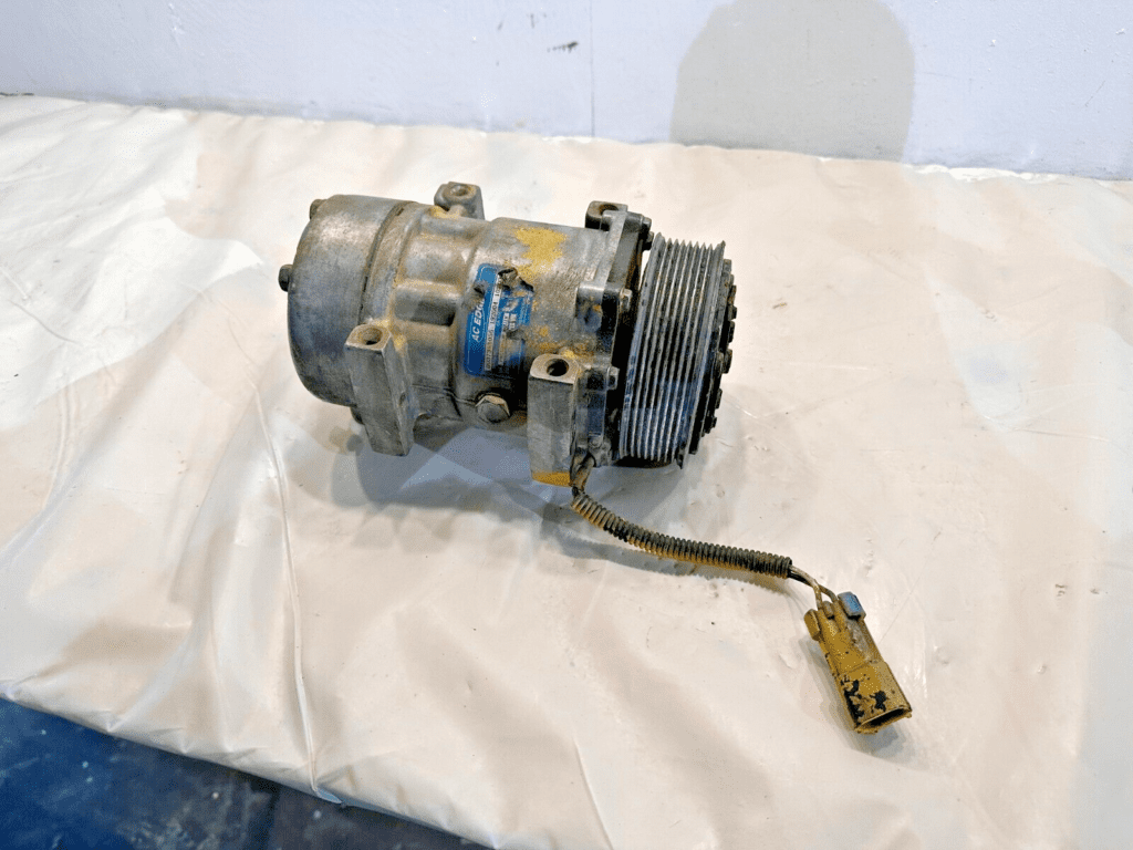 394-9671 A/C Compressor 24V for Caterpillar CAT Engine 3126B C-9 C11 ...