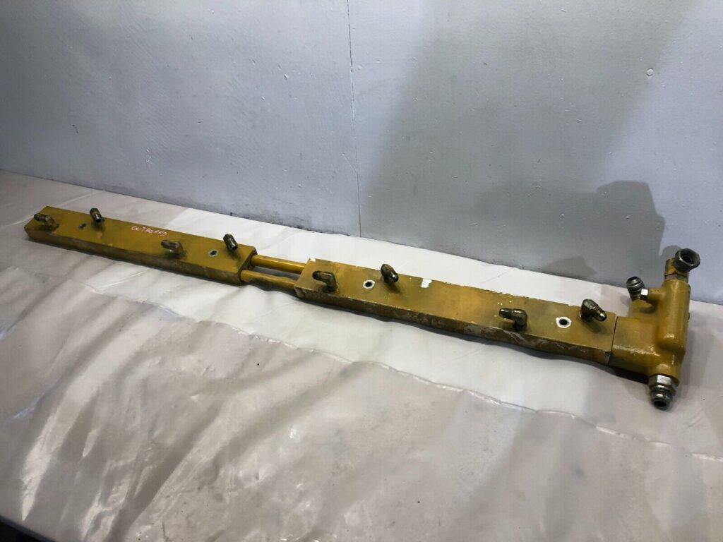 CATERPILLAR CAT 3508 DIESEL ENGINE FUEL MANIFOLD WIITH ADAPTER 1W7533 ...