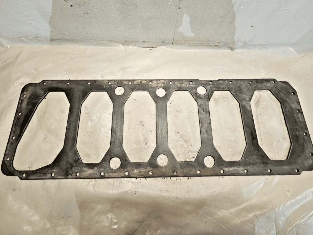 CUMMINS OEM ISL9 ISC 8.9 Engine Block Stiffener Plate 3927606 OEM - ABC ...