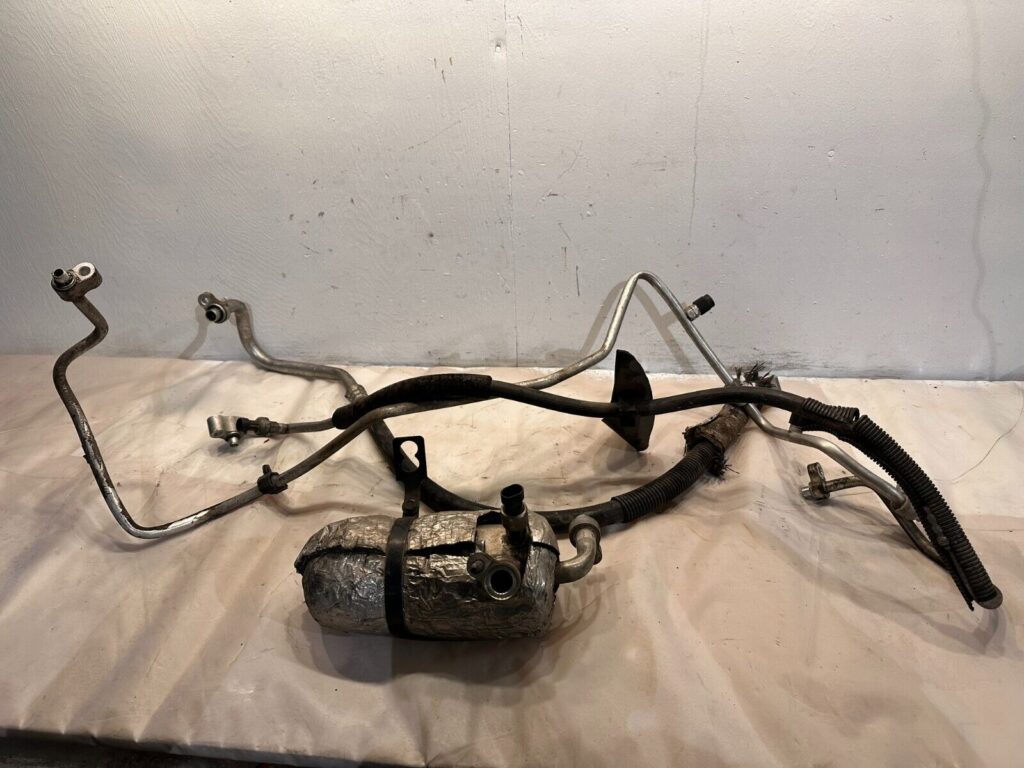 2005-2006 GMC Sierra 3500 A/C Refrigerant Suction Hoses Assembly 56465 ...