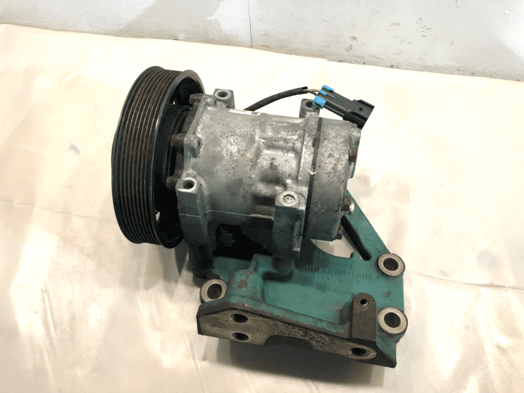 2017 Volvo D13 Mack Diesel Engine A/C compressor Sanden model 4326 OEM ...