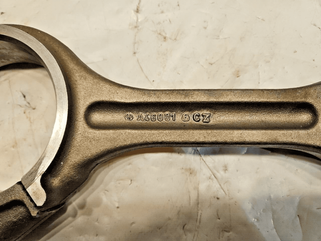 Mercedes MBE4000 OM460LA Diesel Engine Connecting Rod A46001 OEM - ABC ...