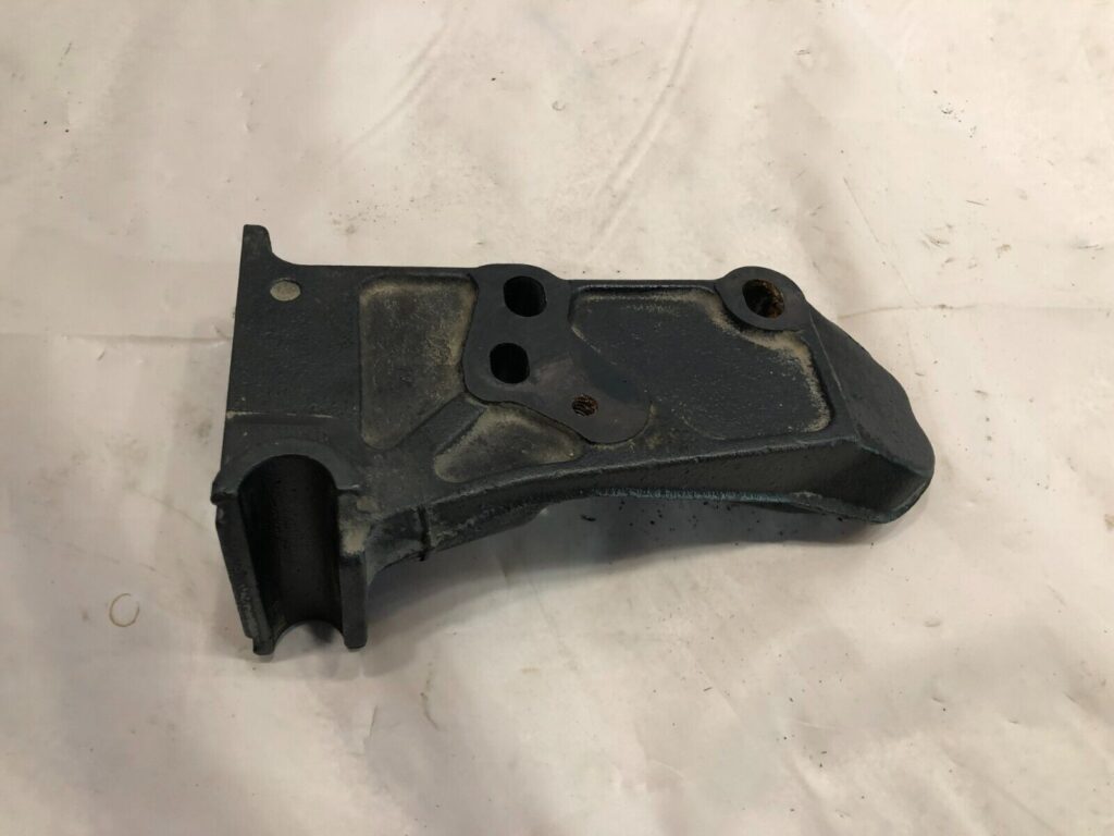 PACCAR MX13 DIESEL ENGINE EGR PRESSURE SENSOR BRACKET 1829948 OEM - ABC ...