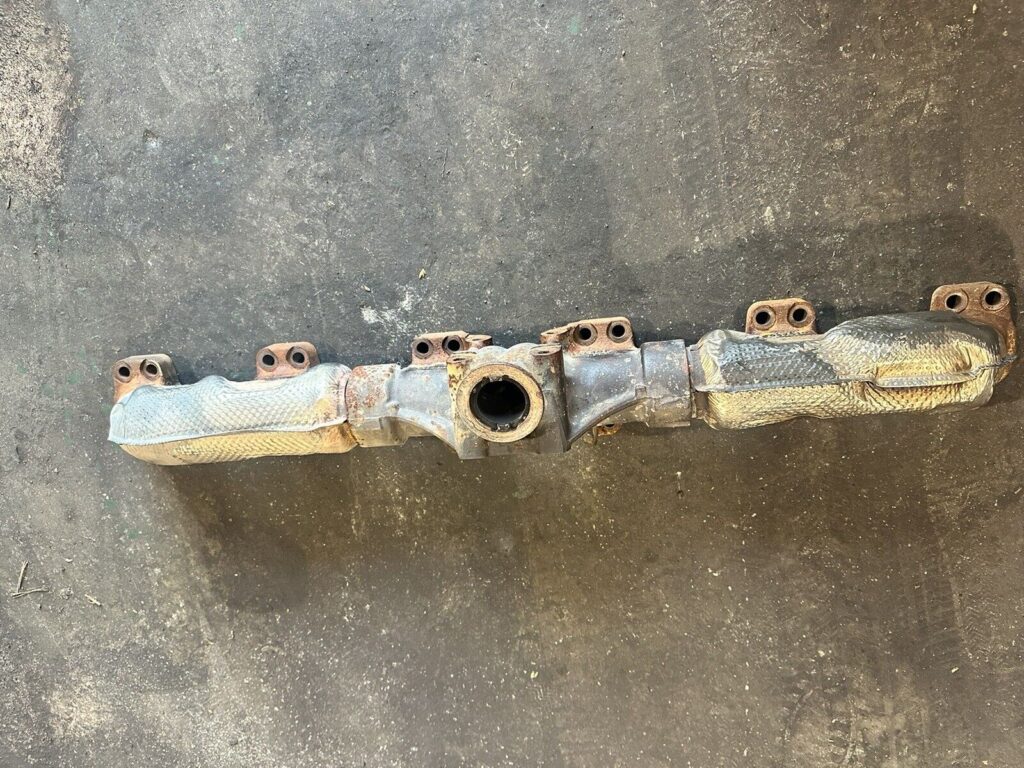 Paccar MX-13 Diesel Engine Exhaust Manifold 1919886, 1887510, 1887512 ...
