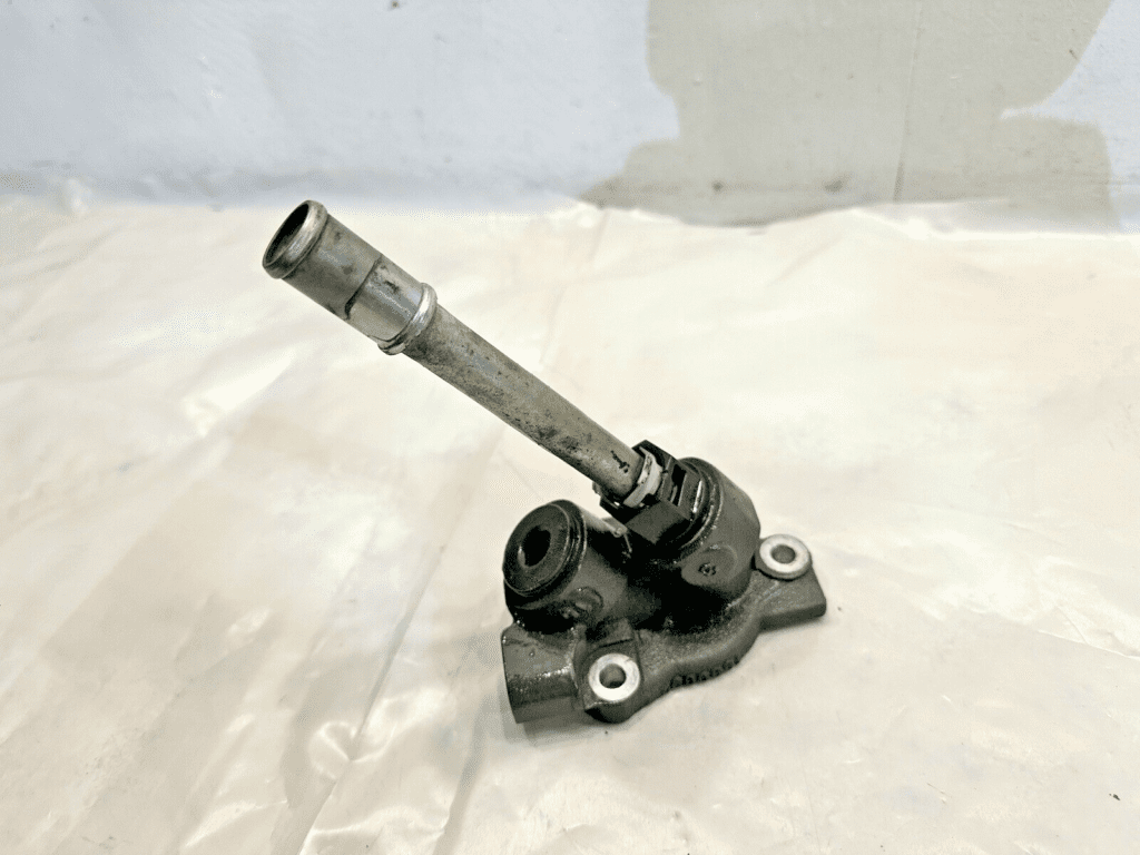 Paccar MX13 Diesel Engine Water Manifold Assembly 1889692 OEM - ABC ...