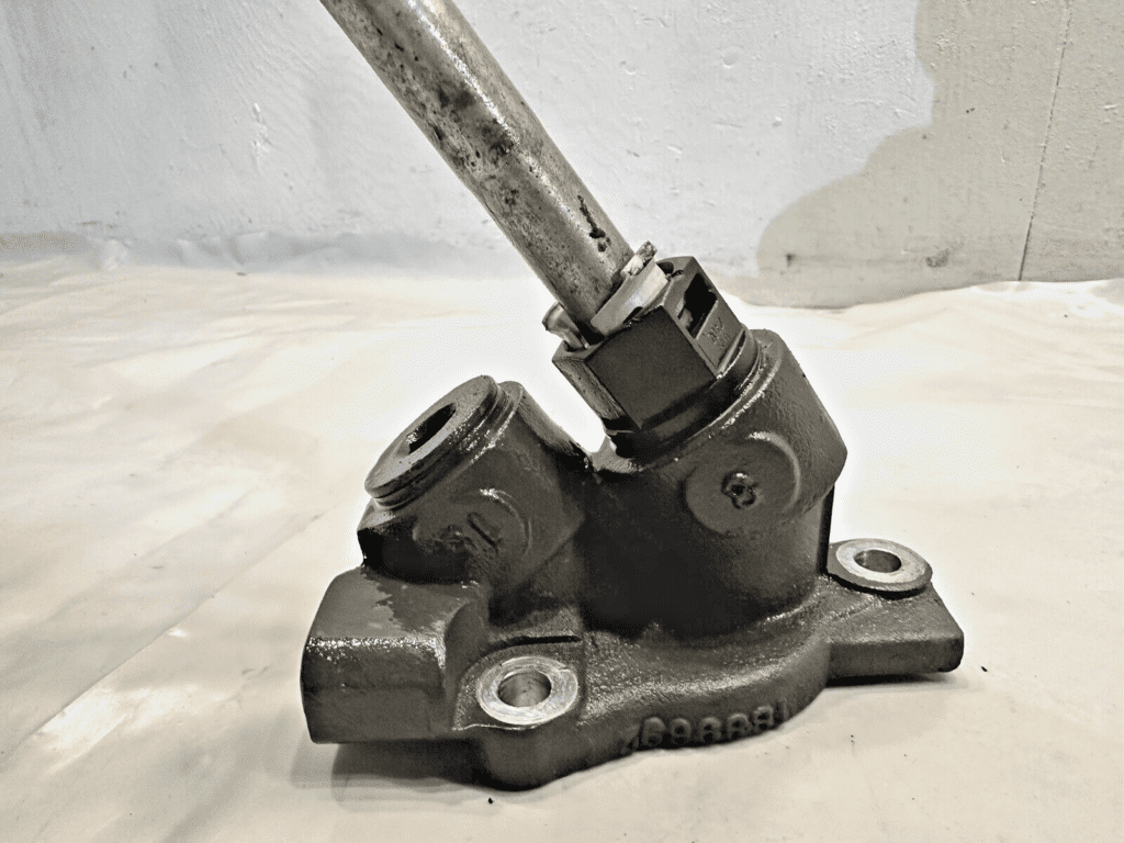 Paccar MX13 Diesel Engine Water Manifold Assembly 1889692 OEM - ABC ...